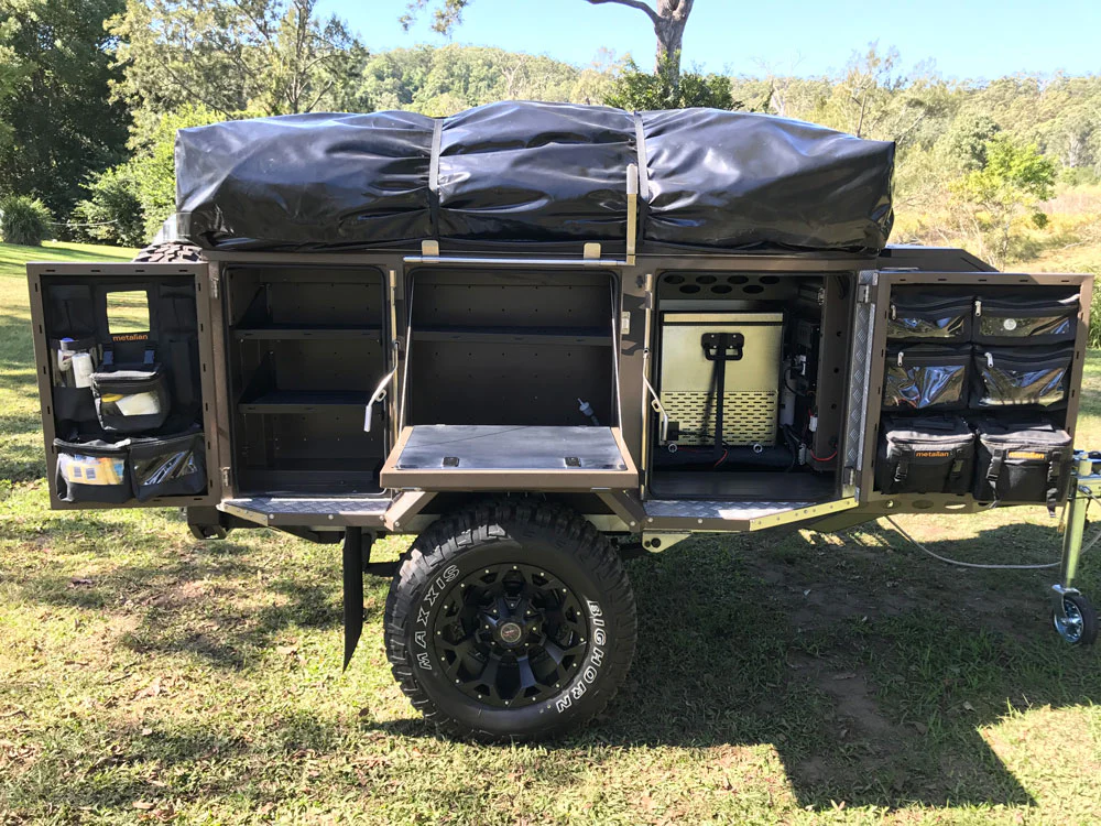 Metalian Maxi - Biwak on Wheels